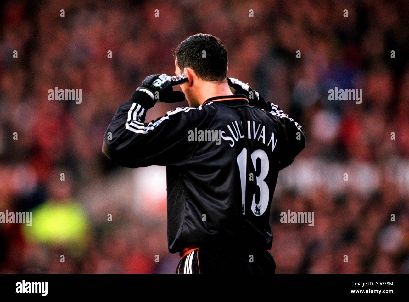 Tottenham hotspur goalkeeper neil sullivan hi-res stock photography and ...