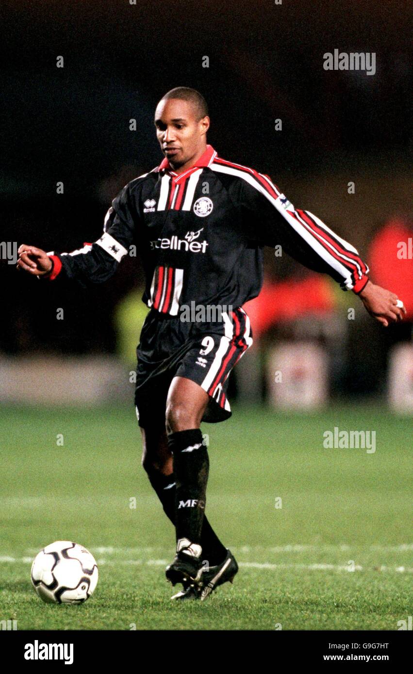 Paul ince west ham hi-res stock photography and images - Alamy