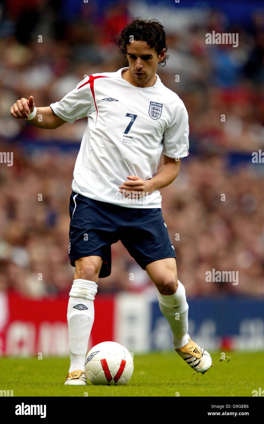 Owen hargreaves england hi-res stock photography and images - Alamy