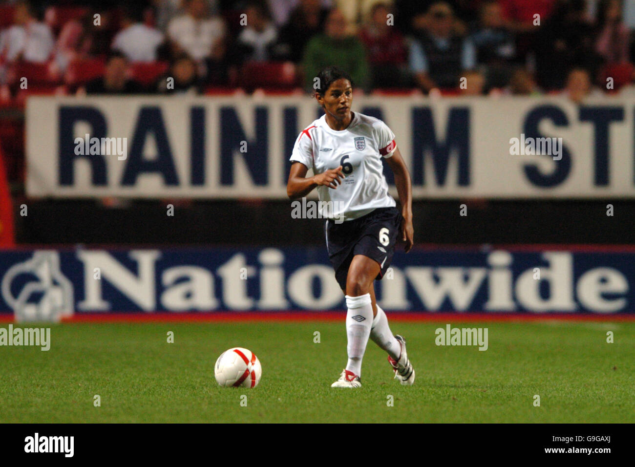 Mary phillip england football hi-res stock photography and images - Alamy
