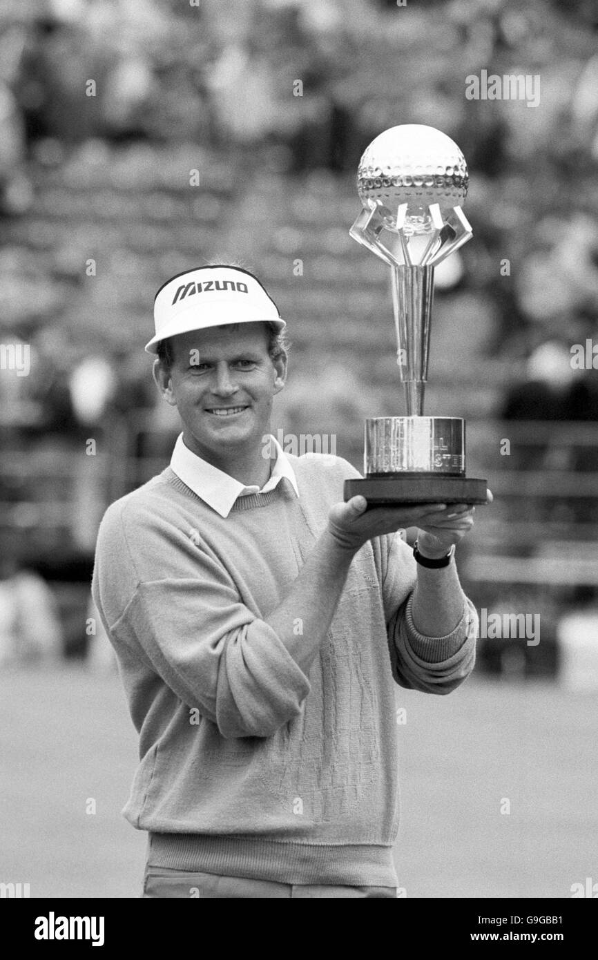 Black and white winner celebration trophy visor hi-res stock ...