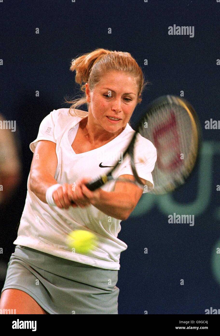 Amanda nicole hi-res stock photography and images - Alamy