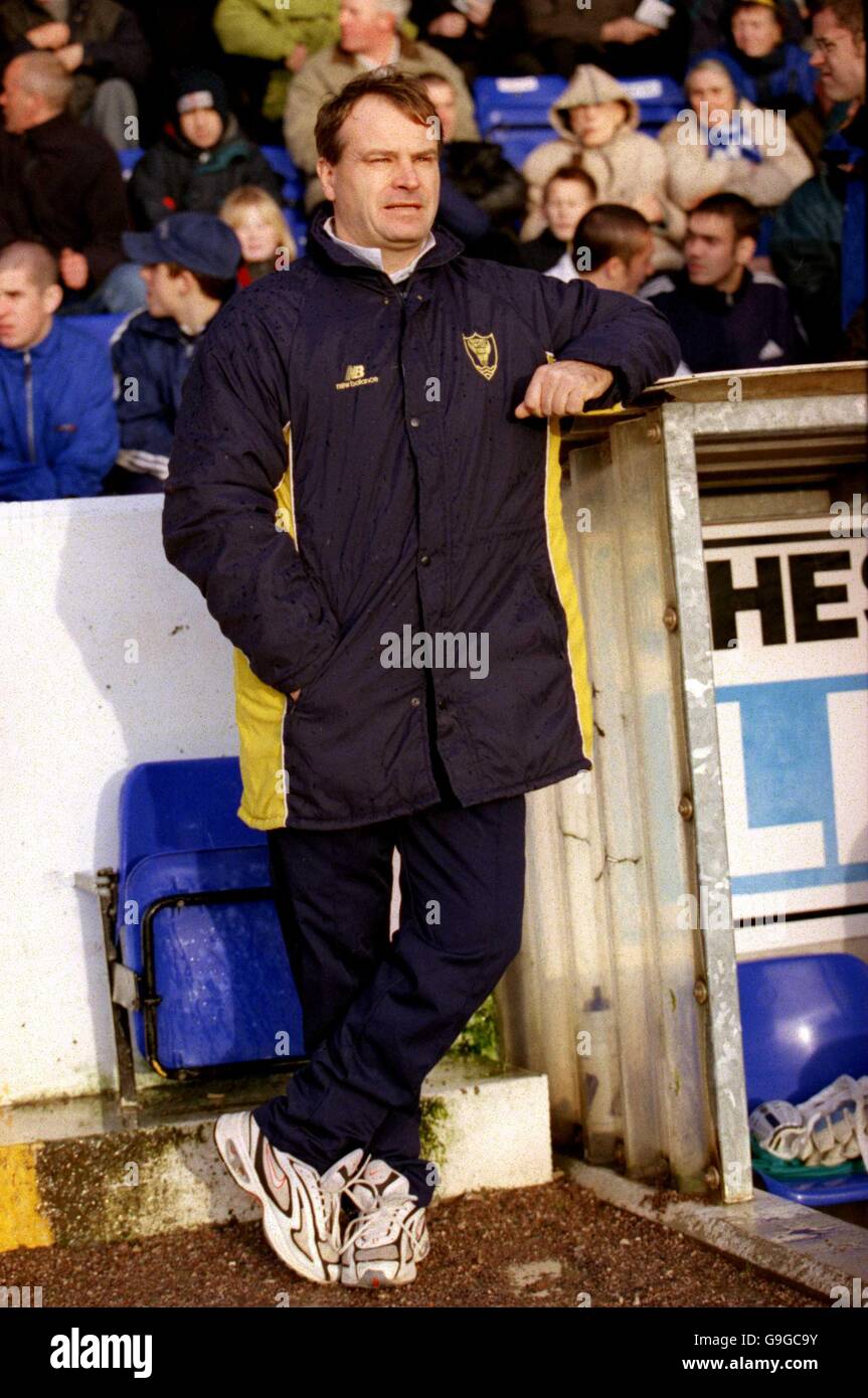 David kemp hi-res stock photography and images - Alamy