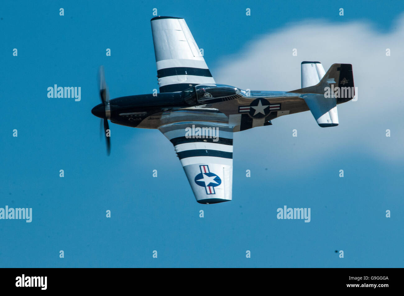 Joint war fighter hi-res stock photography and images - Alamy