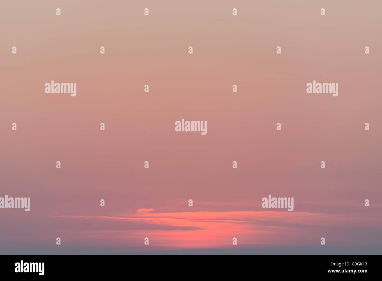Warm sky colours hi-res stock photography and images - Alamy