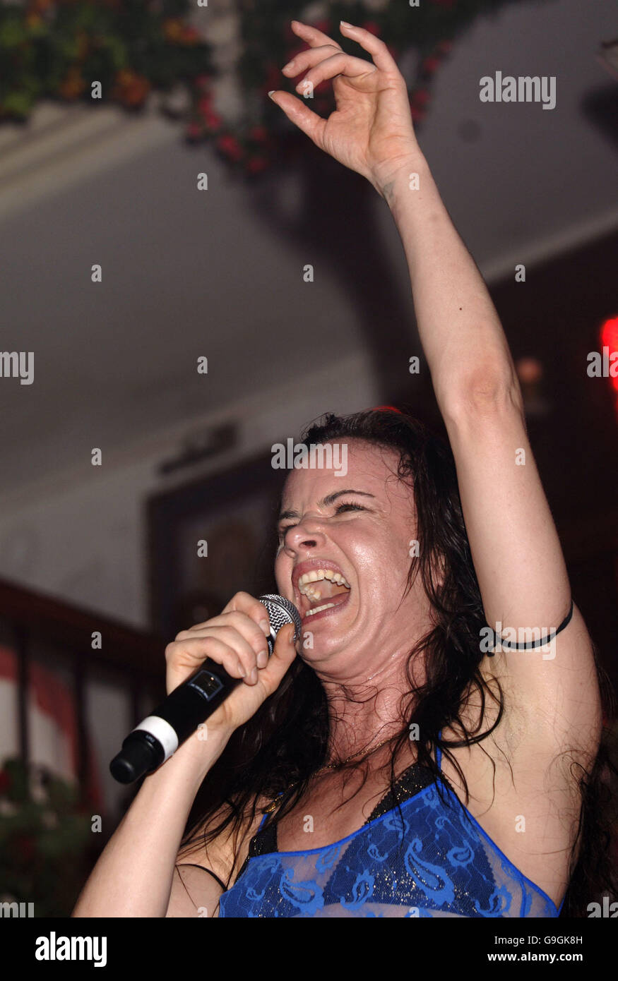Juliette Lewis and the Licks performing onstage at the Corral De La ...
