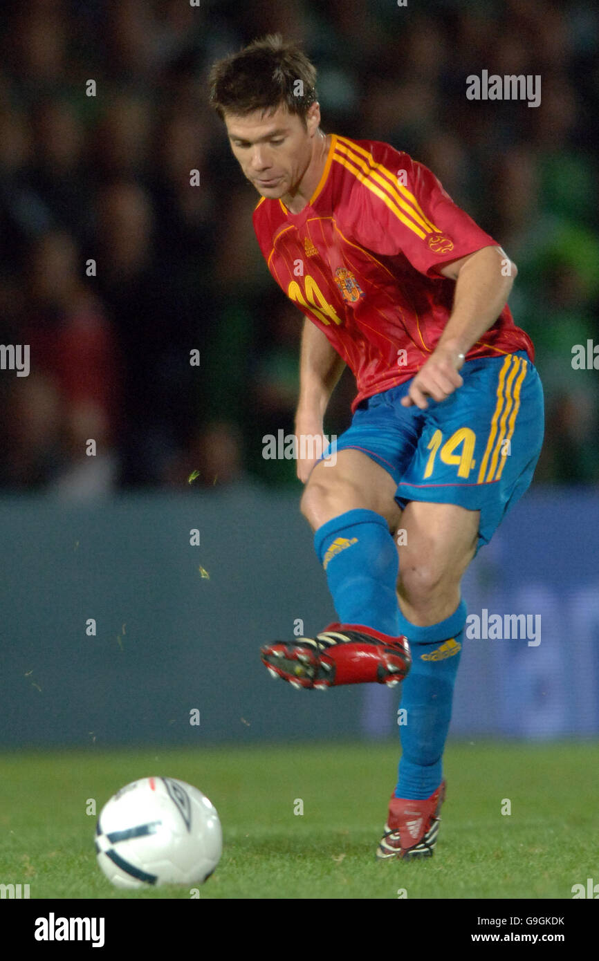 Xabi alonso 2008 hi-res stock photography and images - Alamy
