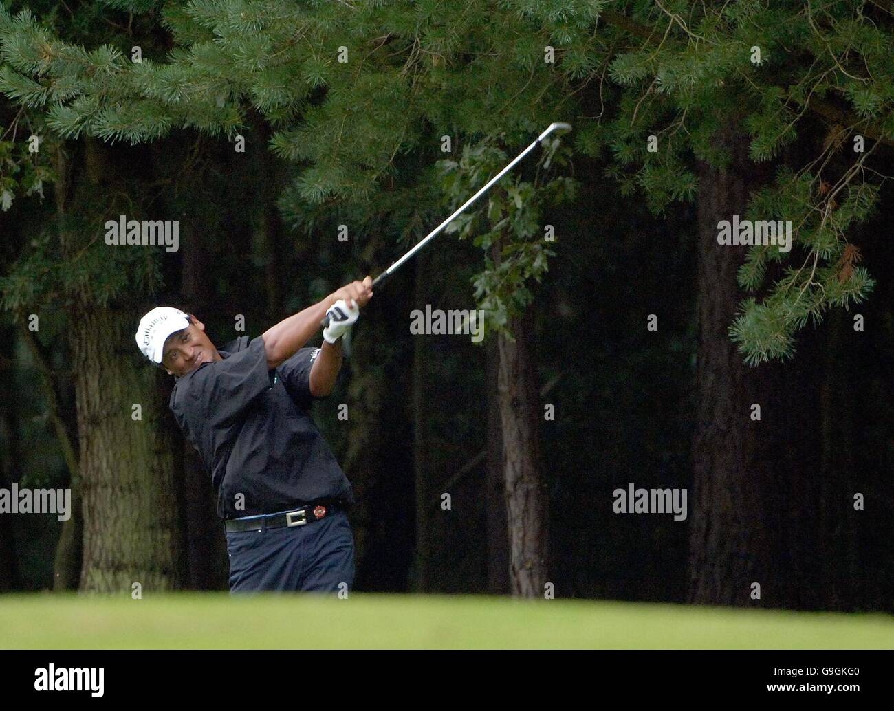 New zealands michael campbell in action hi-res stock photography and ...