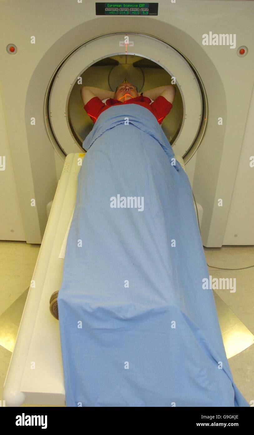 Recently retired weather forecaster Michael Fish has his heart checked ...