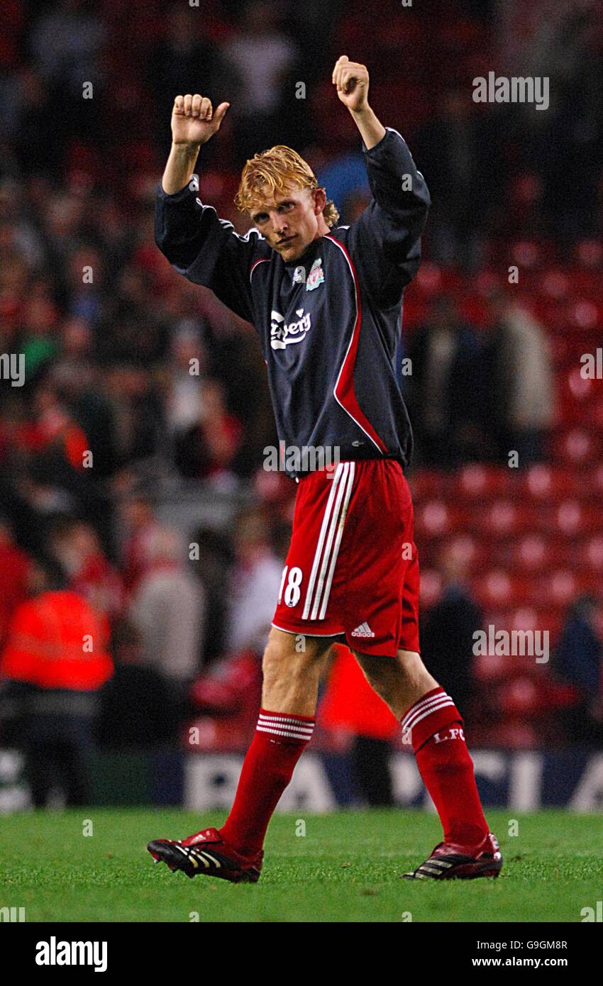 Liverpools dirk kuyt celebrates after hi-res stock photography and ...