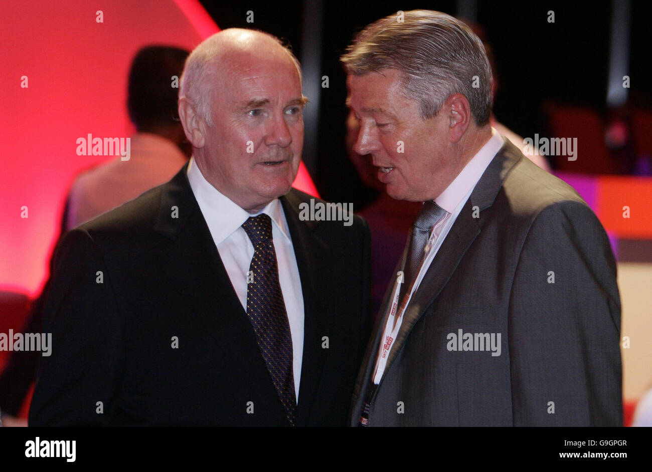 Home Secretary John Reid MP (left) and Secretary of State for Education ...