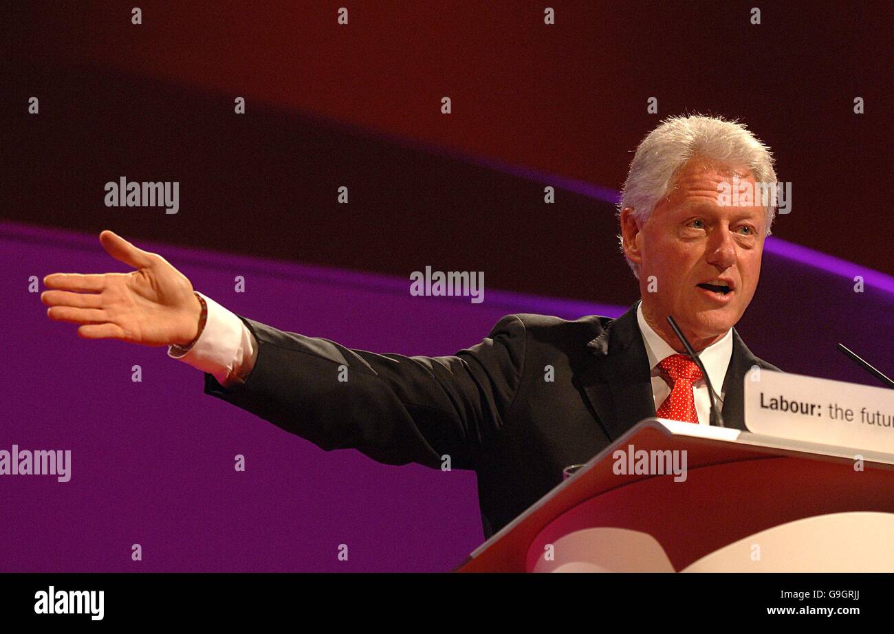 Former US President, Bill Clinton speaks at the conference Stock Photo ...