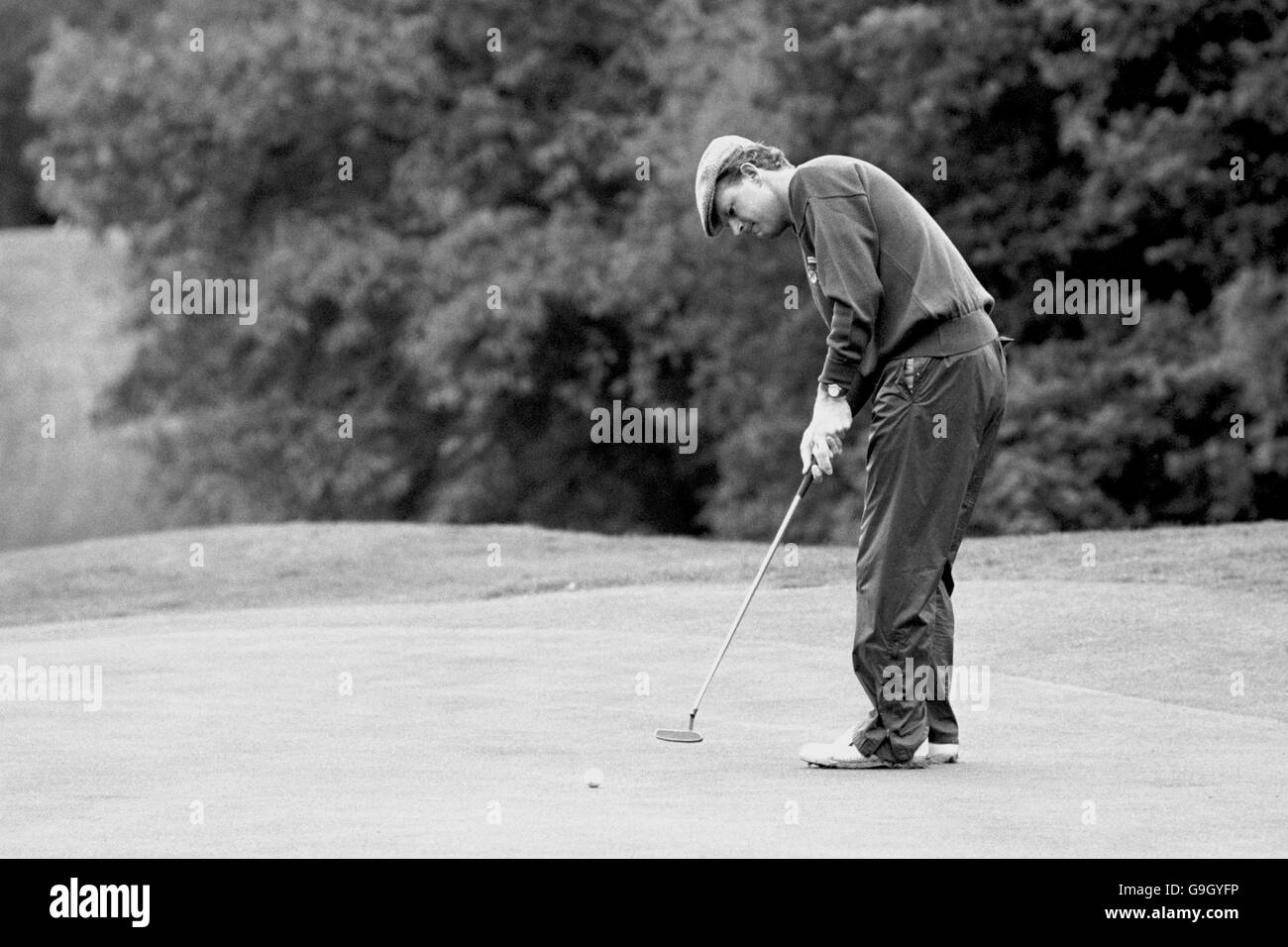Sandy Lyle putting during his semi final match against Seve Ballesteros ...