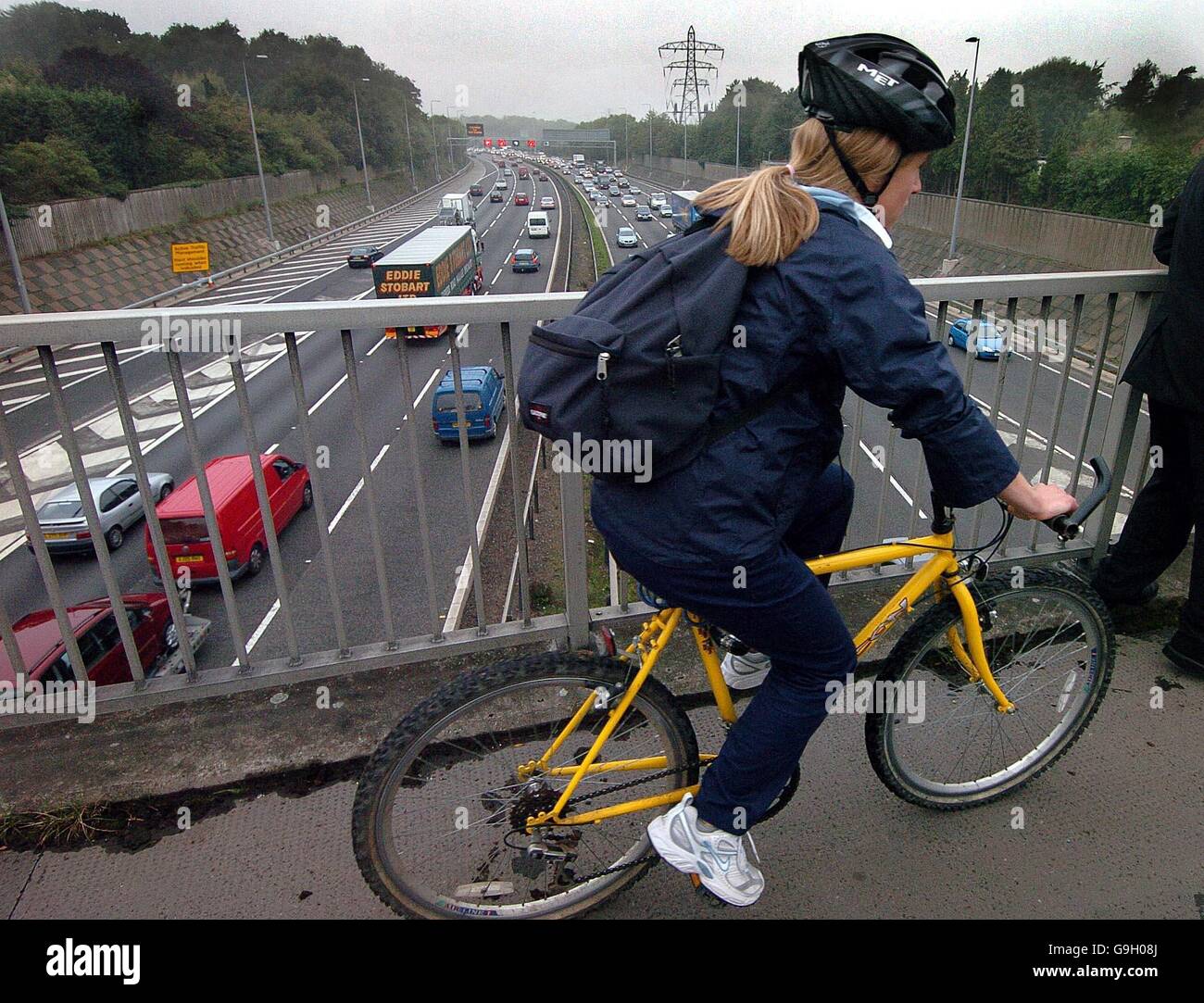 Congestion use hard shoulder hi-res stock photography and images - Alamy