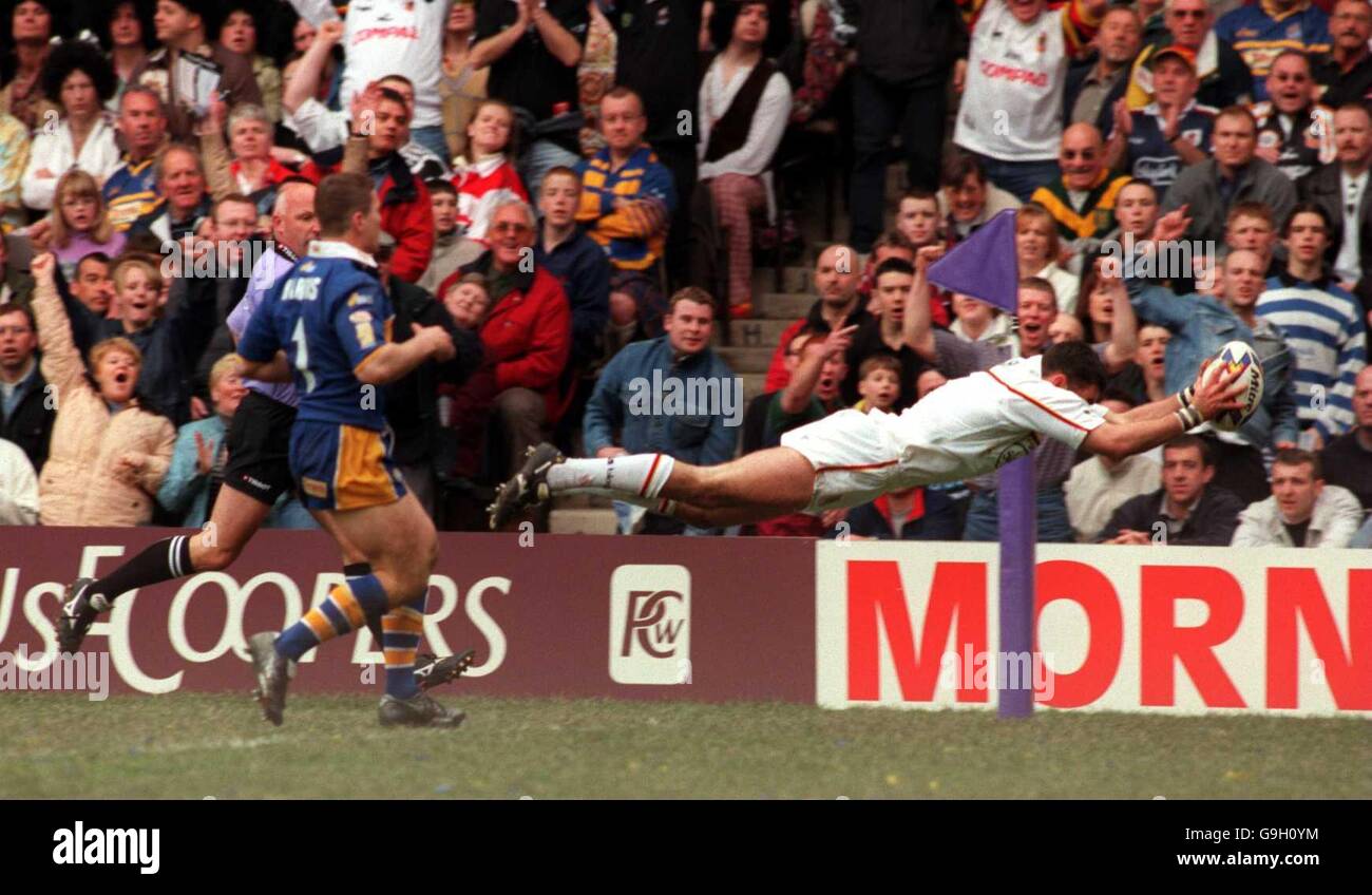 Rugby League - Silk Cut Challenge Cup - Final - Bradford Bulls v Leeds ...