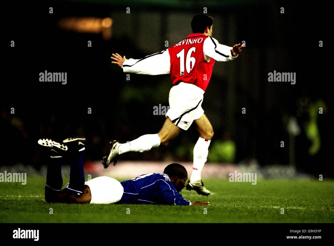 Arsenals silvinho hi-res stock photography and images - Alamy