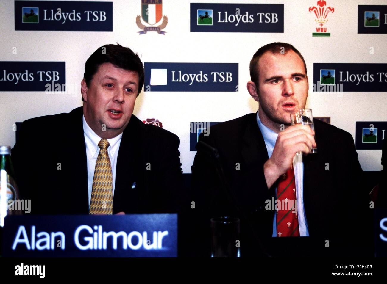 Brand and emarketing director of lloyds tsb alan gilmour hi-res stock ...