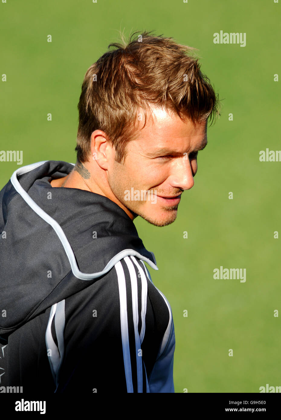 Real madrids david beckham during training hi-res stock photography and ...