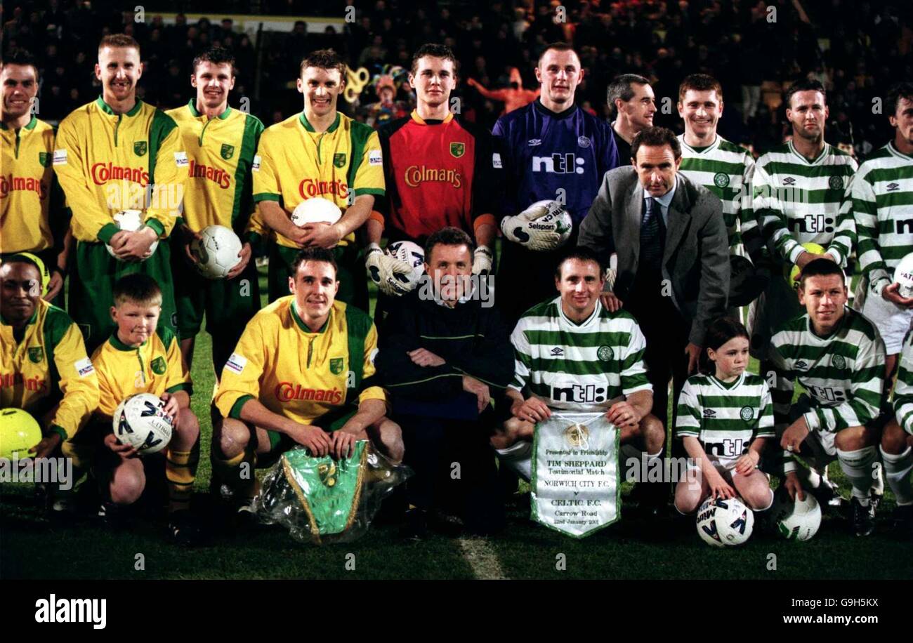 Norwich team group hi-res stock photography and images - Alamy