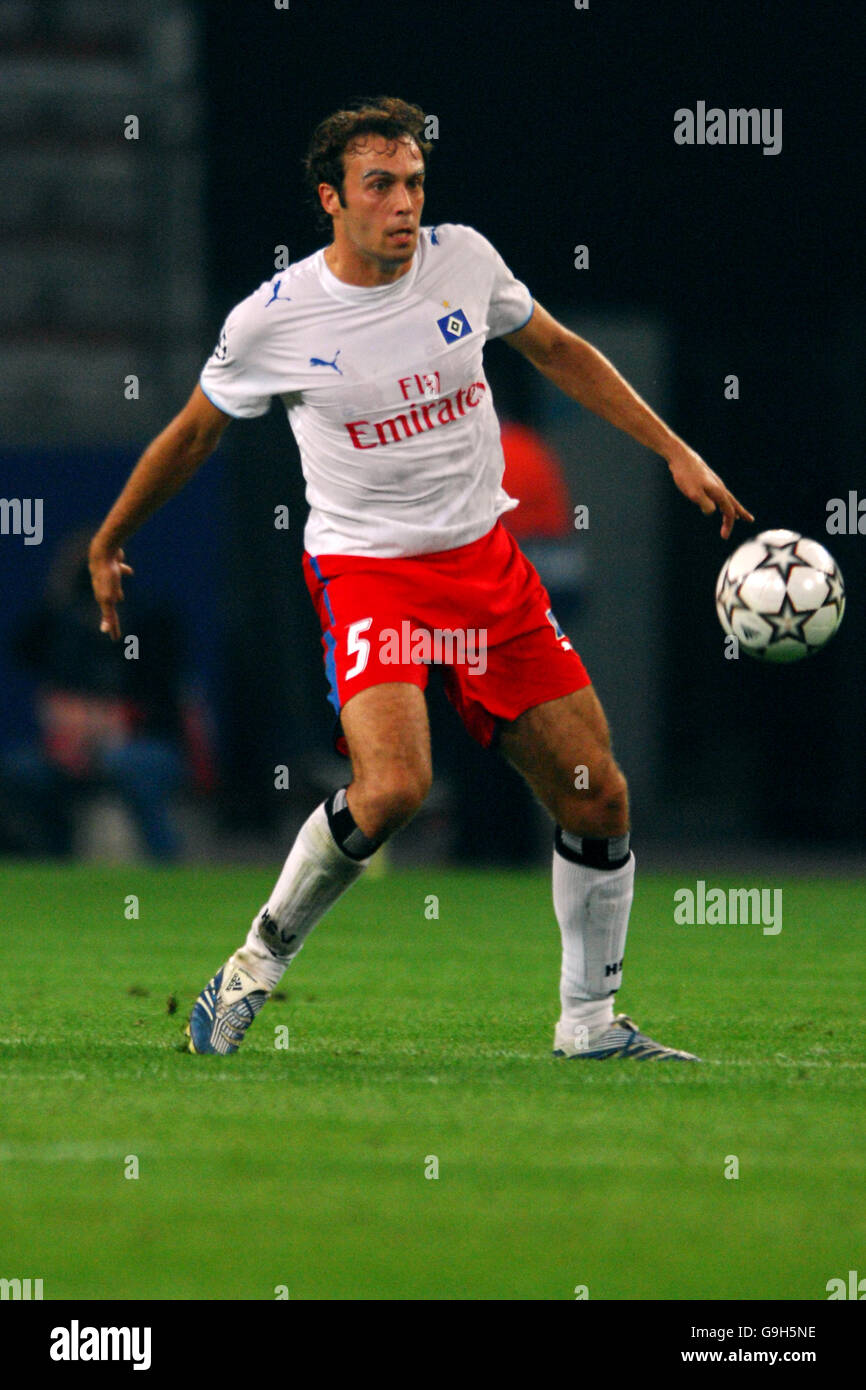 Joris mathijsen hamburg sv hi-res stock photography and images - Alamy