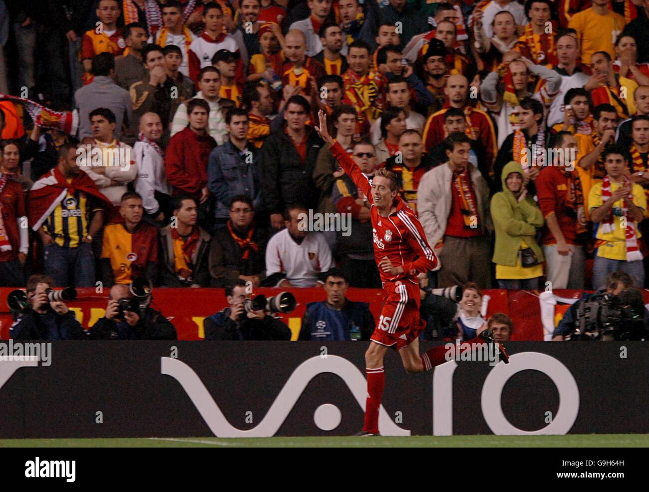 Anfield peter crouch hi-res stock photography and images - Alamy