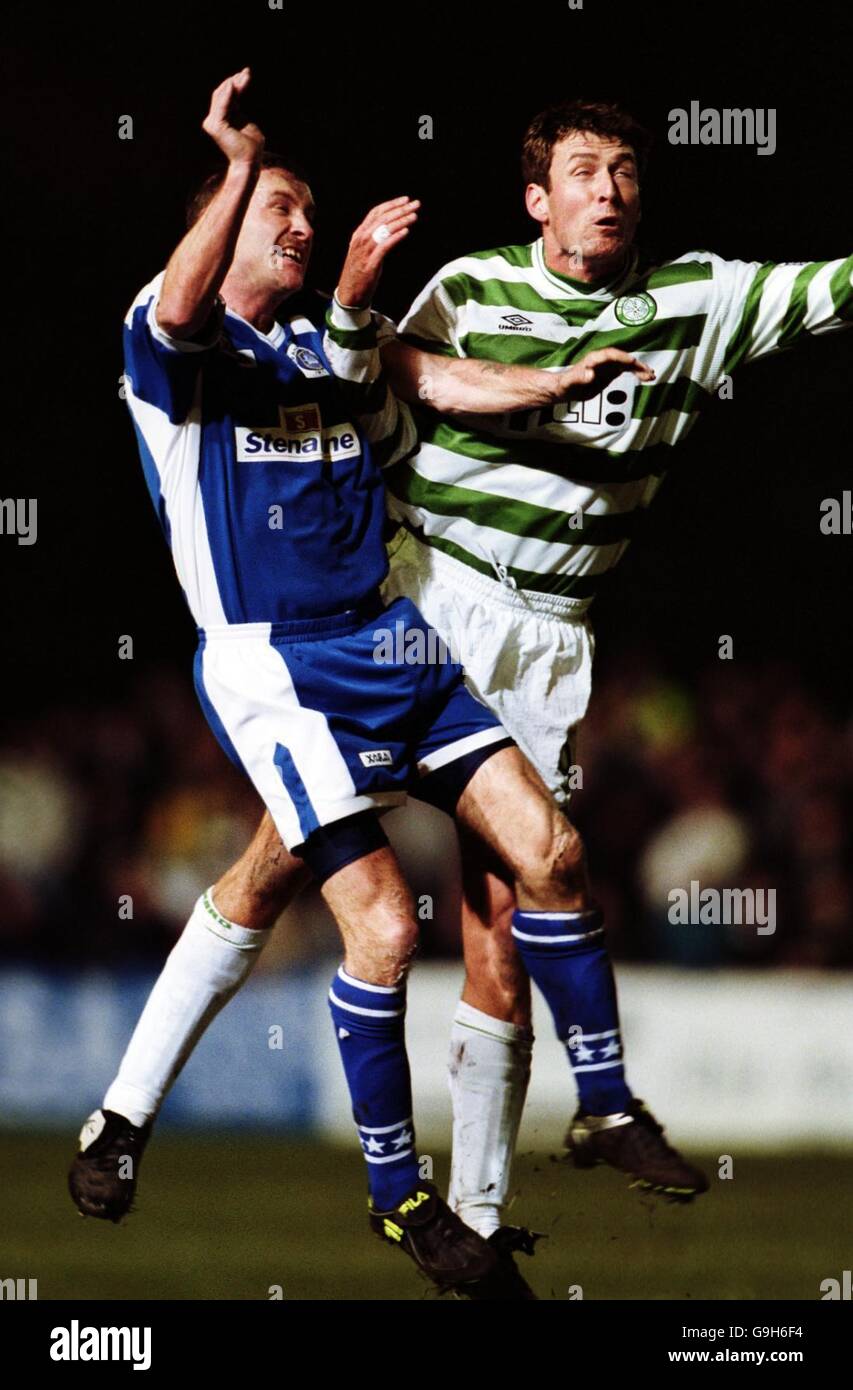 Stranraers keith knox celtics chris sutton battle for high ball hi-res ...
