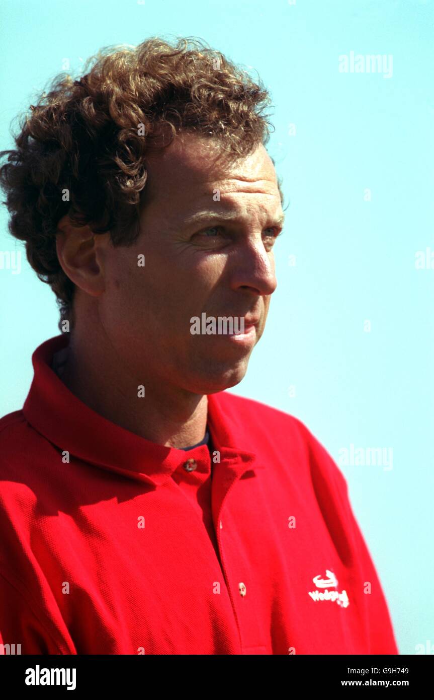 Golf - 2000 US Open Championship - Fourth Day Stock Photo - Alamy