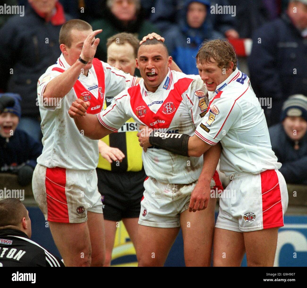 Fourth round st helens v wigan hi-res stock photography and images - Alamy