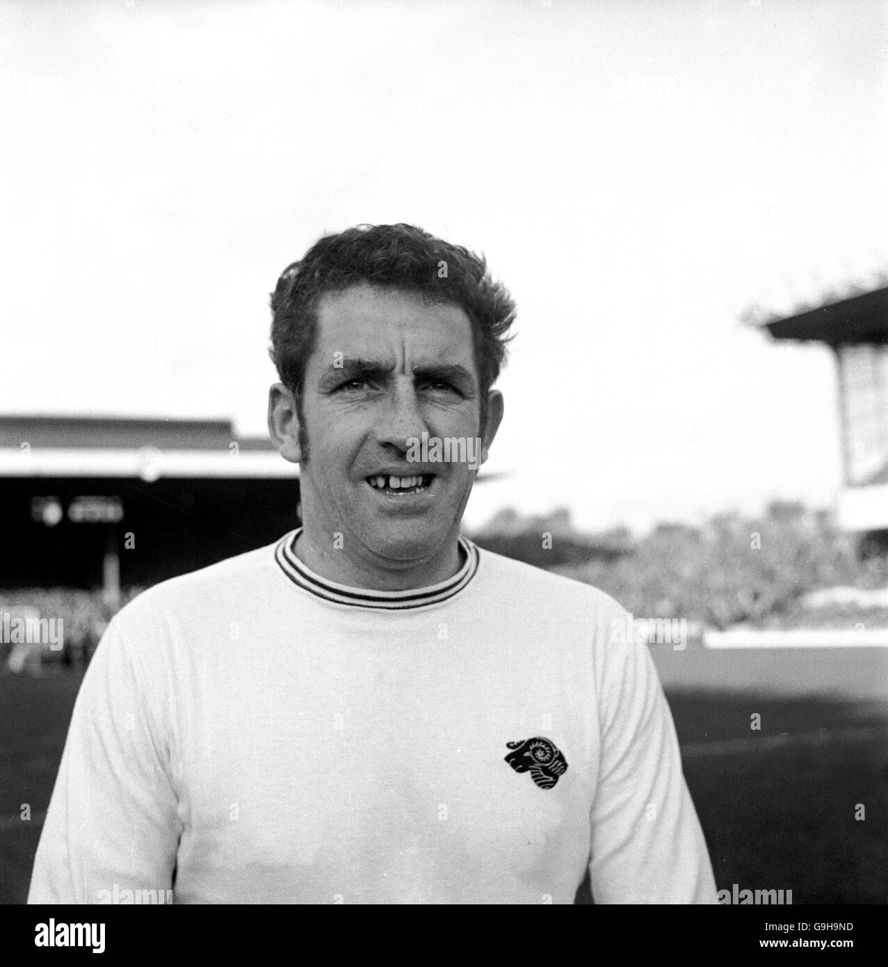 Soccer - Football League Division One - Arsenal v Derby County. Dave ...