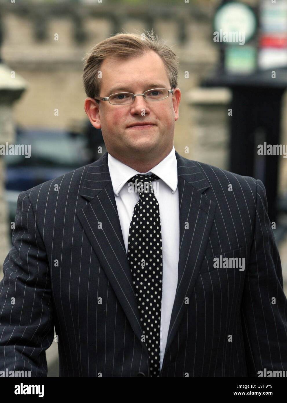 Inquest into the death of Terry Lloyd Stock Photo - Alamy