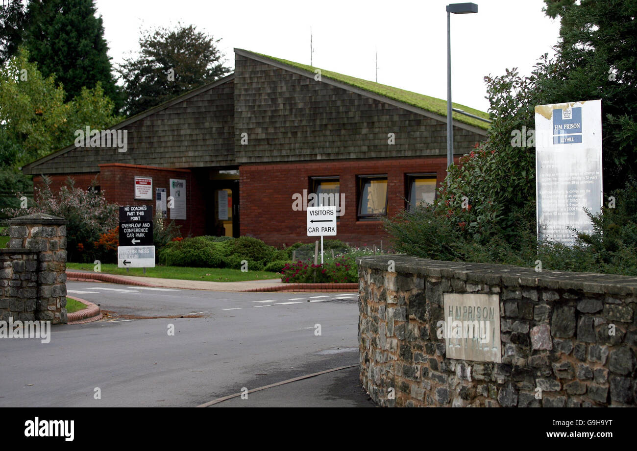 Minimum security prisons hi-res stock photography and images - Alamy