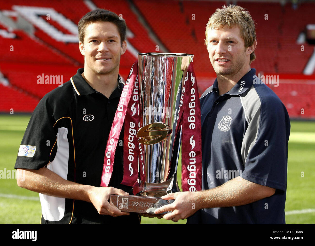 Rugby League - Photo-call - Old Trafford. Hull FC captain Richard Swain ...