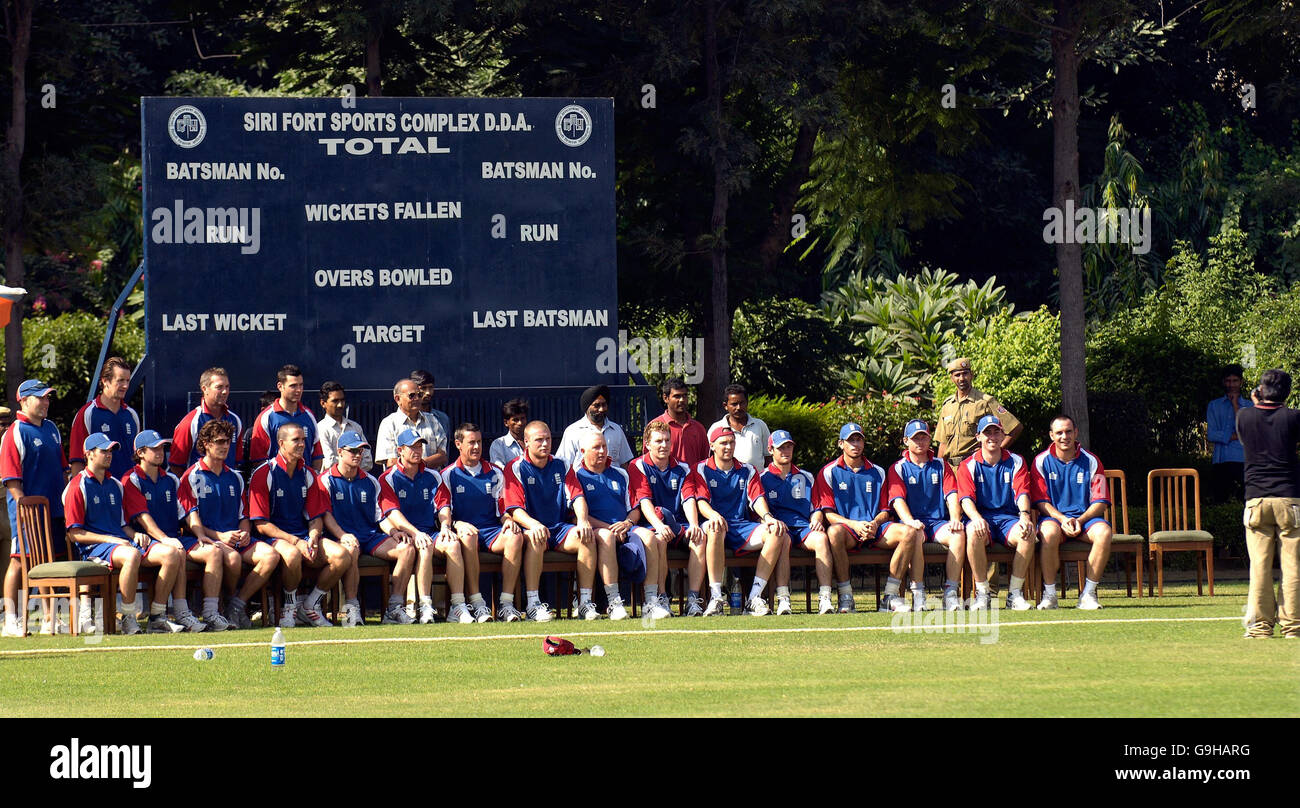 Siri fort complex hi-res stock photography and images - Alamy
