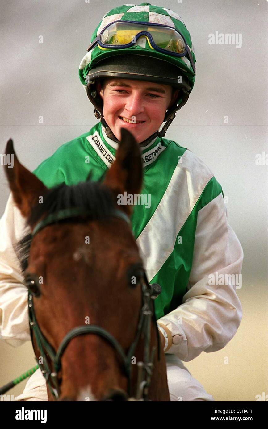 Graham gibbons hi-res stock photography and images - Alamy
