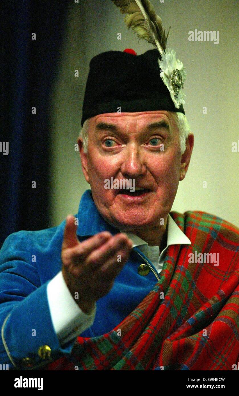 75 officially installed as chief highland clan hi-res stock photography ...