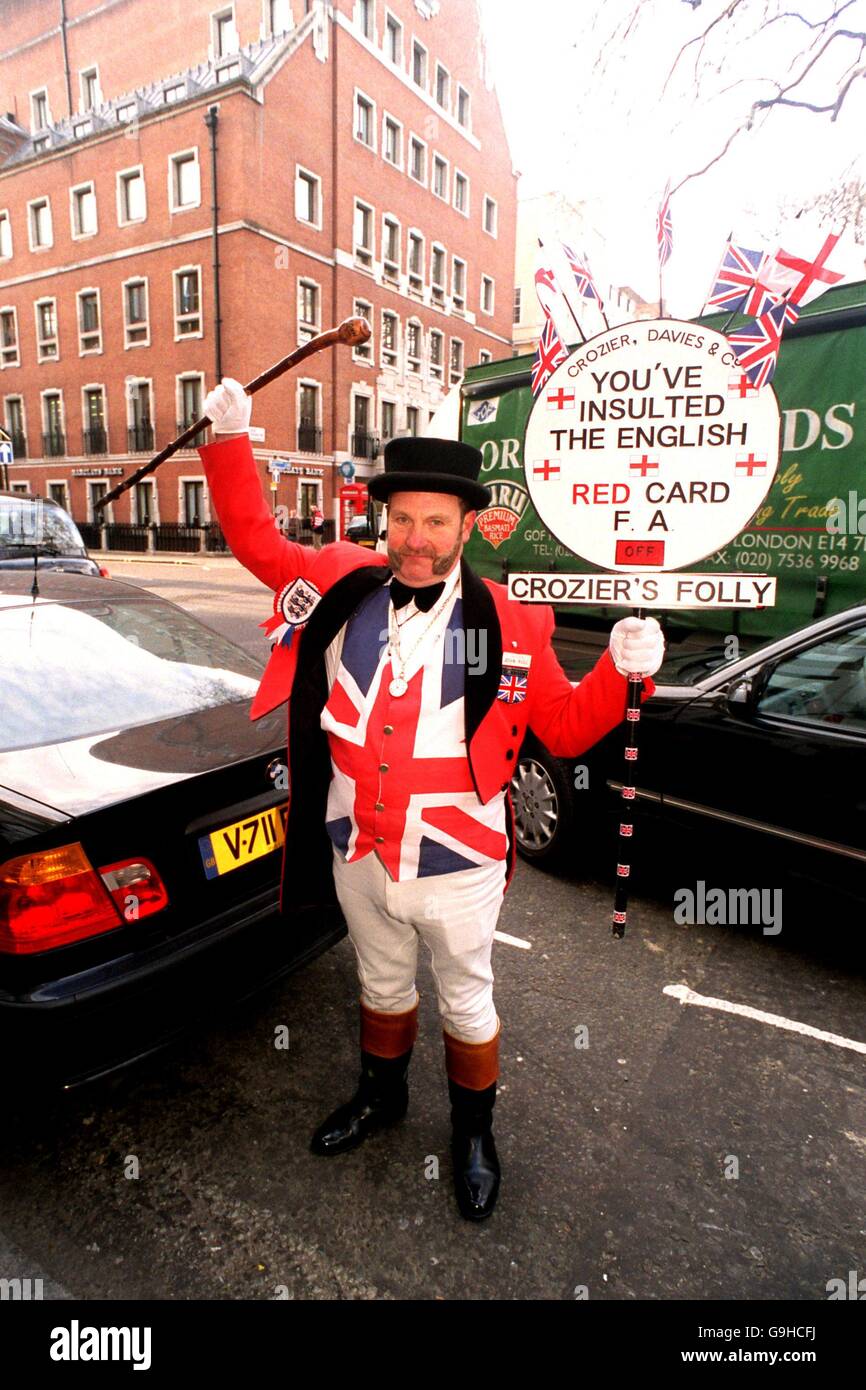 Ray Egan from Birmingham, dressed as John Bull to stage a protest as ...