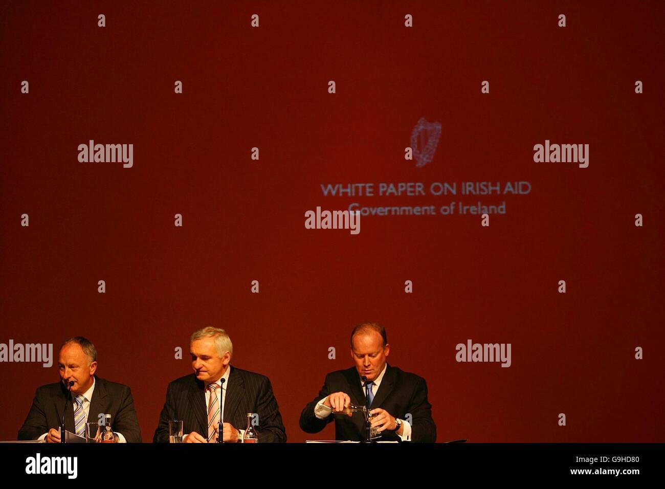 Minister for Foreign Affairs Dermot Ahern (from left to right ...