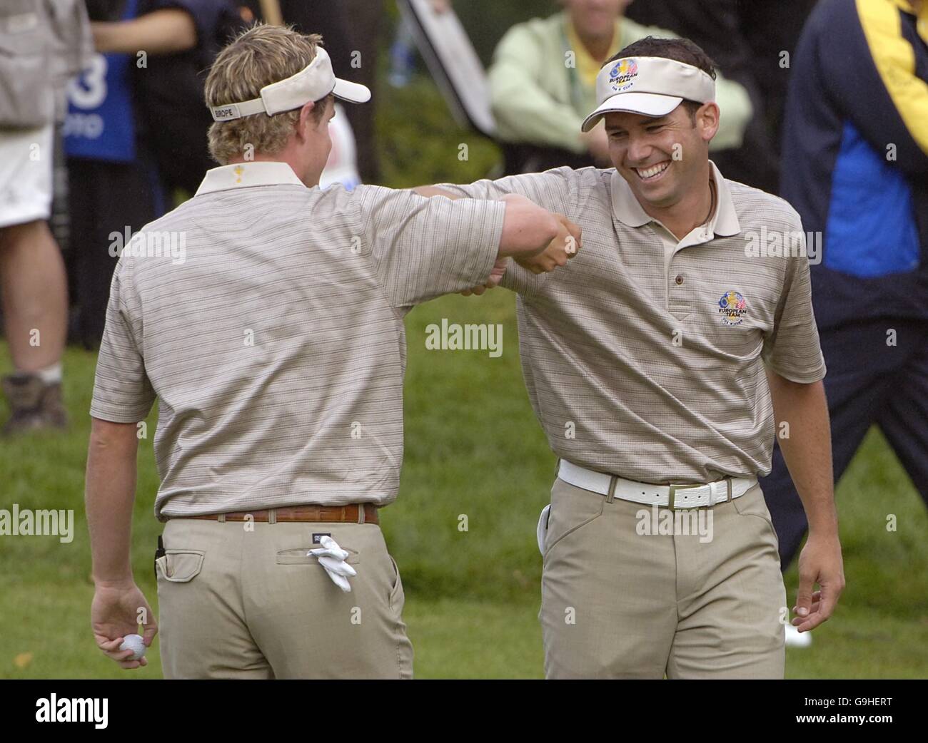 R l seregio garcia and luke donald hi-res stock photography and images ...