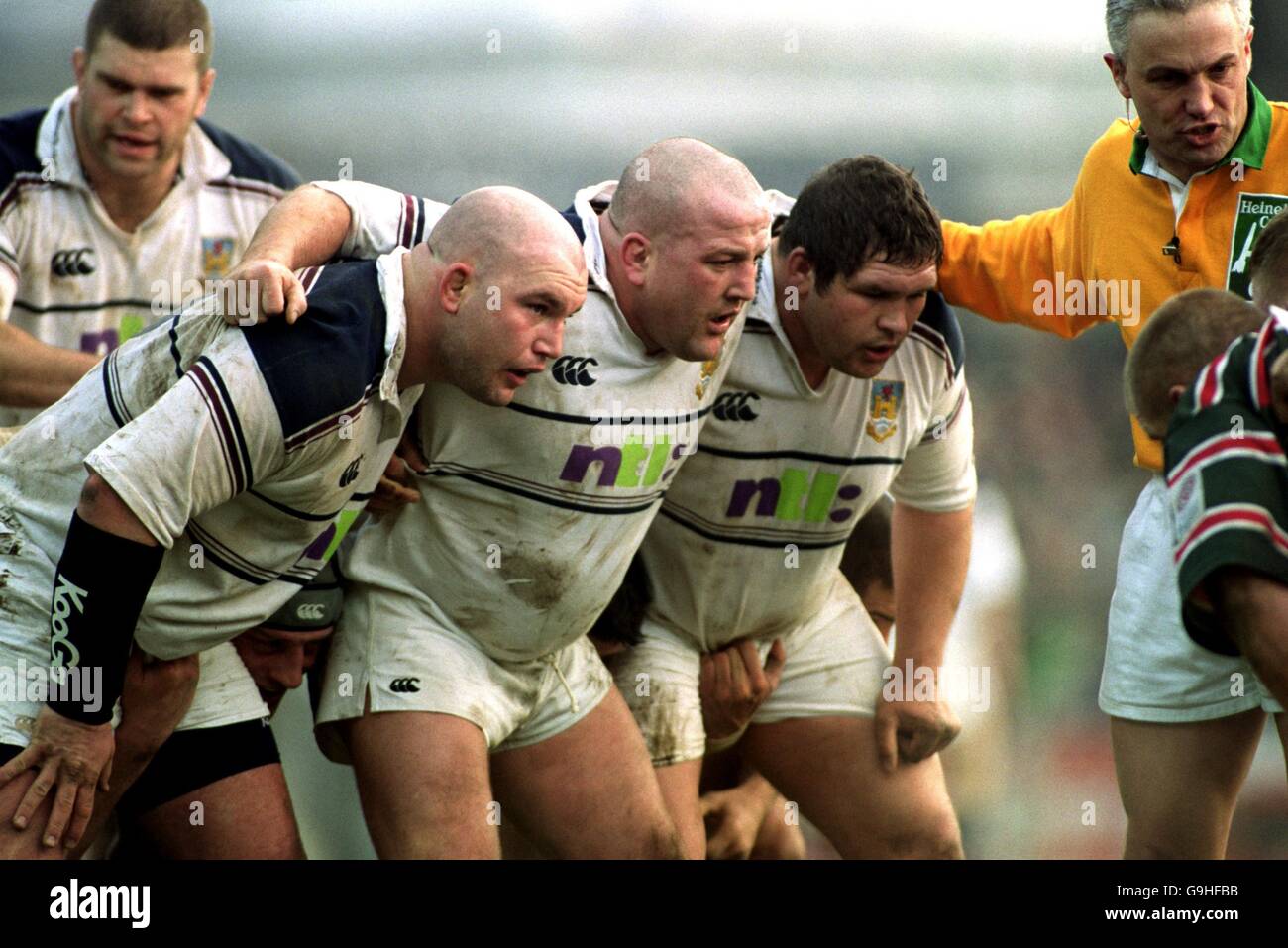 Garin jenkins and ben evans prepare for a scrum hi-res stock ...