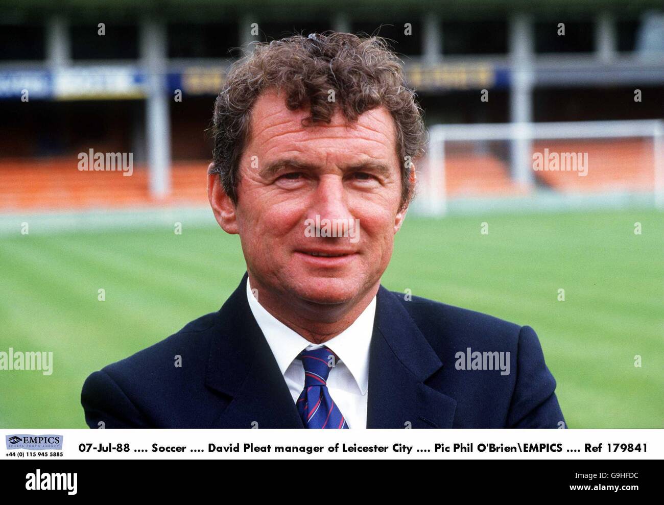 Soccer - Leicester City Photocall. David Pleat manager of Leicester ...