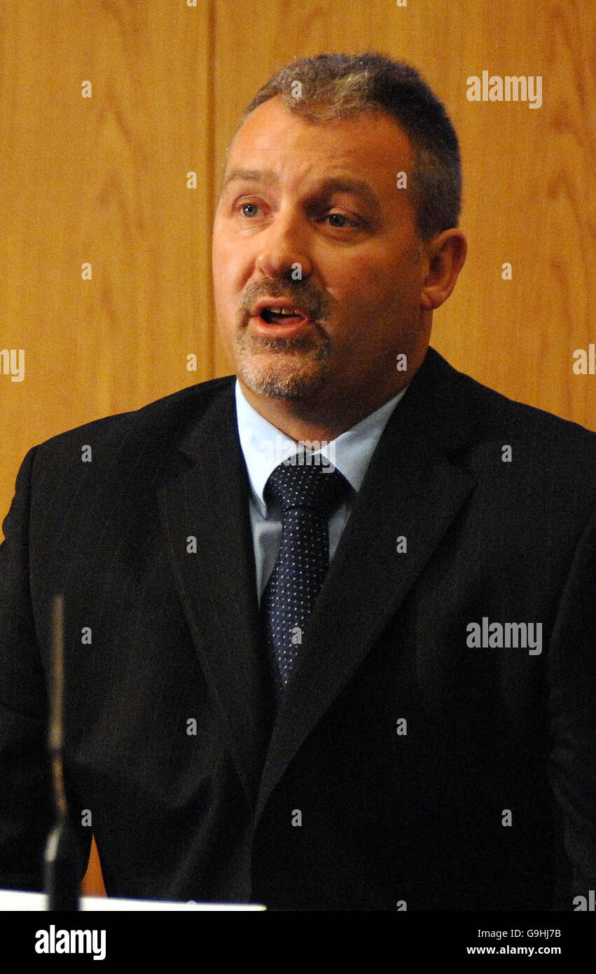 Detective Superintendent Mark Warwick explains this morning's Operation ...