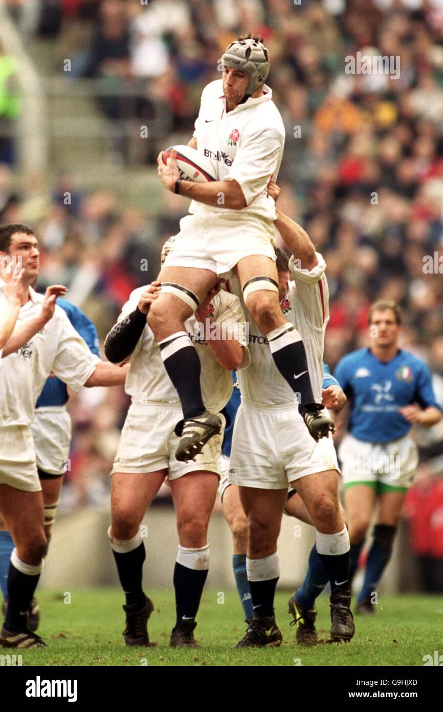 Englands danny grewcock safely fields a kick off hi-res stock ...