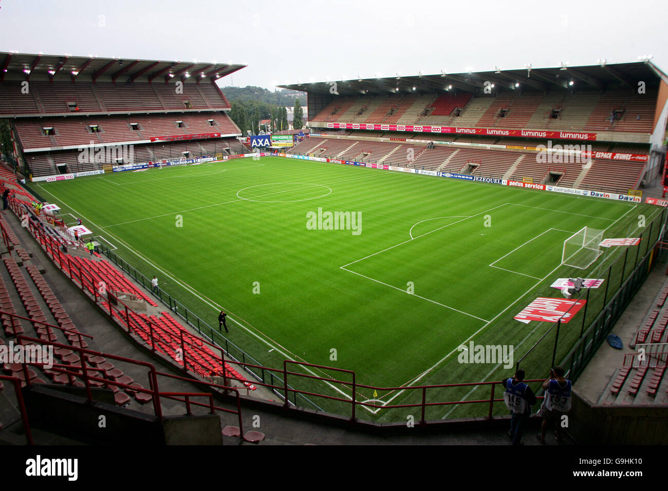 Soccer - UEFA Cup - First Round - First Leg - Standard Liege v Celta ...