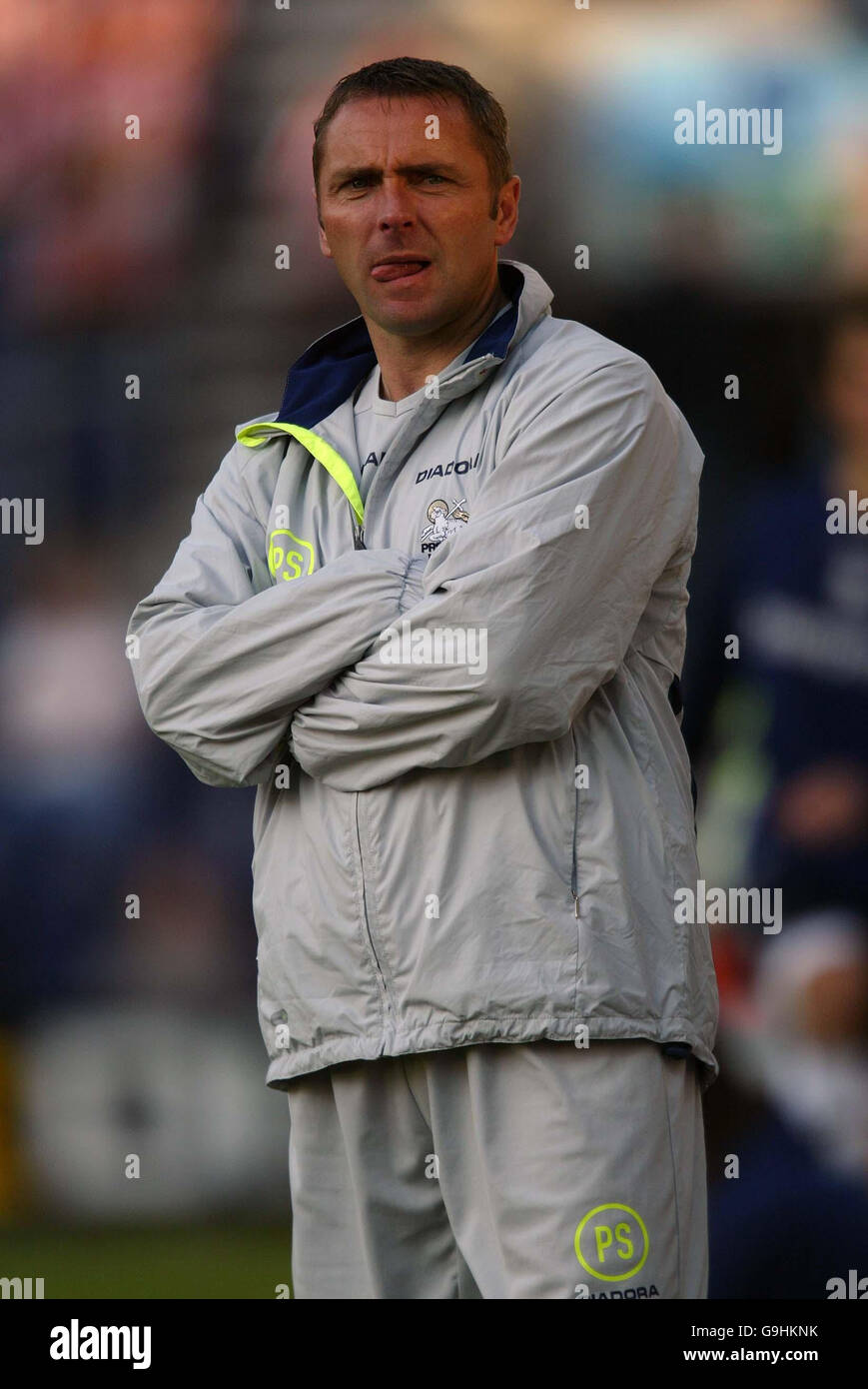 Preston North End's manager Paul Simpson during the Coca-Cola ...