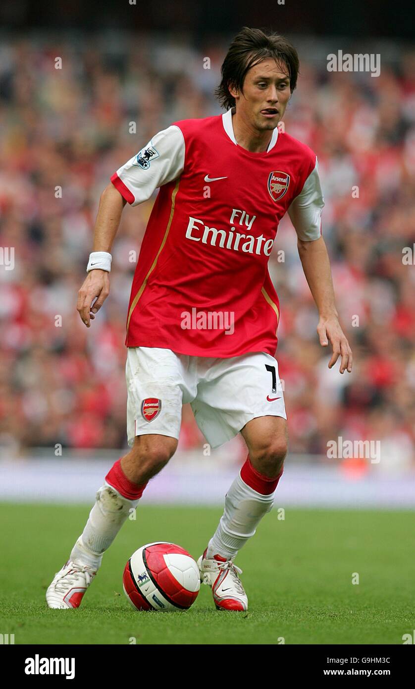 Emirates stadium tomas rosicky hi-res stock photography and images - Alamy