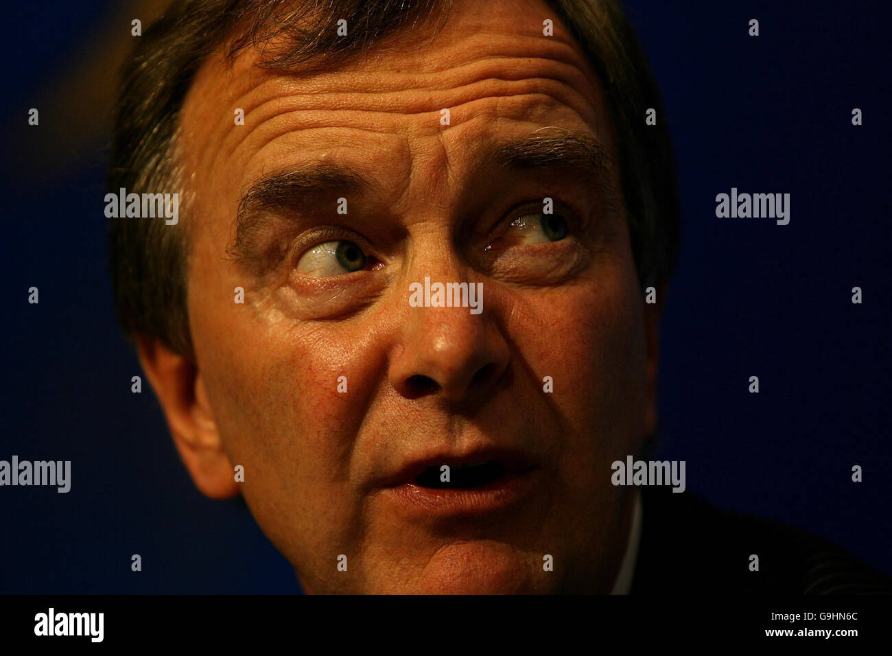 Transport buildings buildings hi-res stock photography and images - Alamy