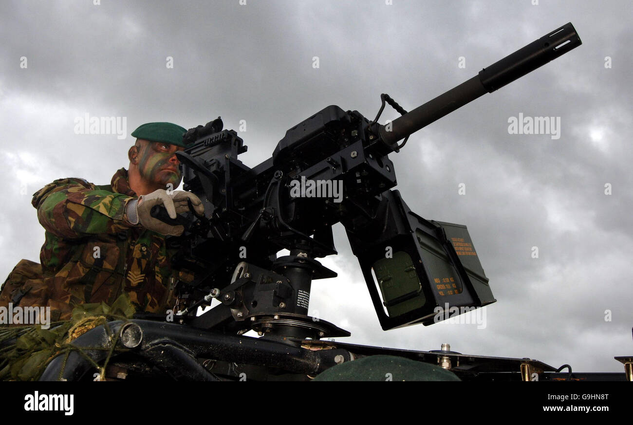 New grenade machine gun unveiled Stock Photo - Alamy