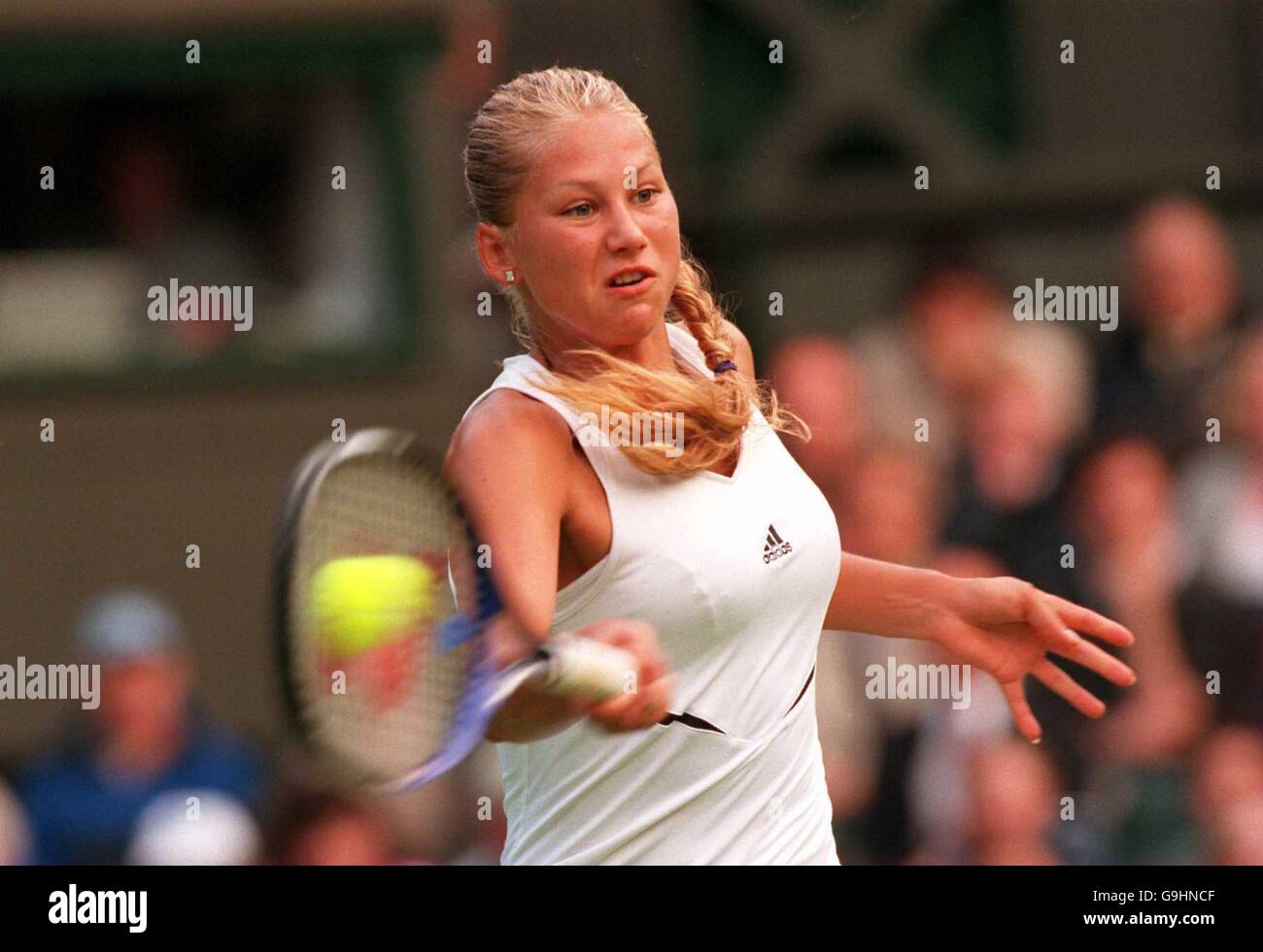Wimbledon sandrine testud hi-res stock photography and images - Alamy