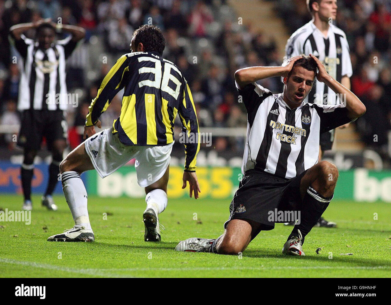 Soccer - UEFA Cup - Group H - Newcastle v Fenerbahce. Newcastle's ...