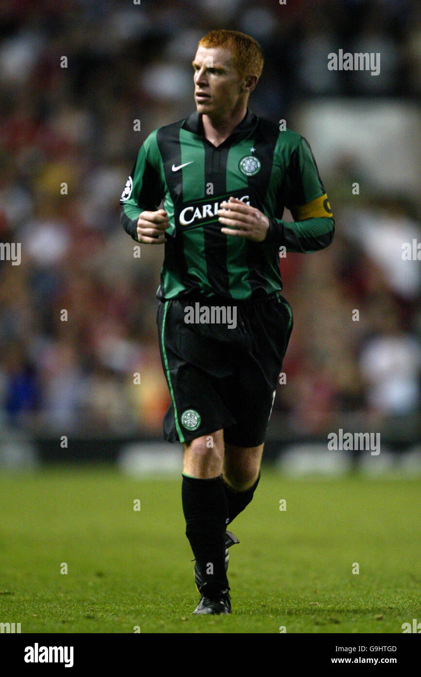 Old trafford neil lennon hi-res stock photography and images - Alamy
